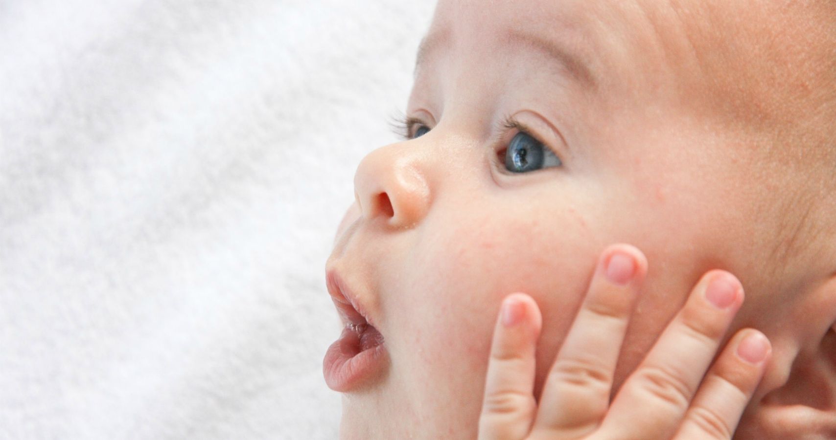 Deaf Baby Hears Mother's Voice For The First Time At 5-Months Old