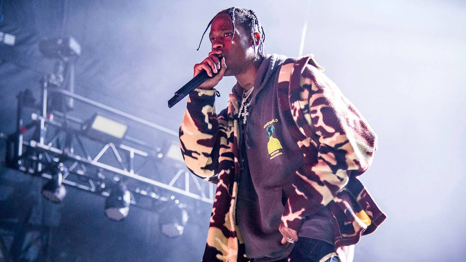 Travis Scott Will Donate All Merch Profits From Alabama Hangout Fest ...