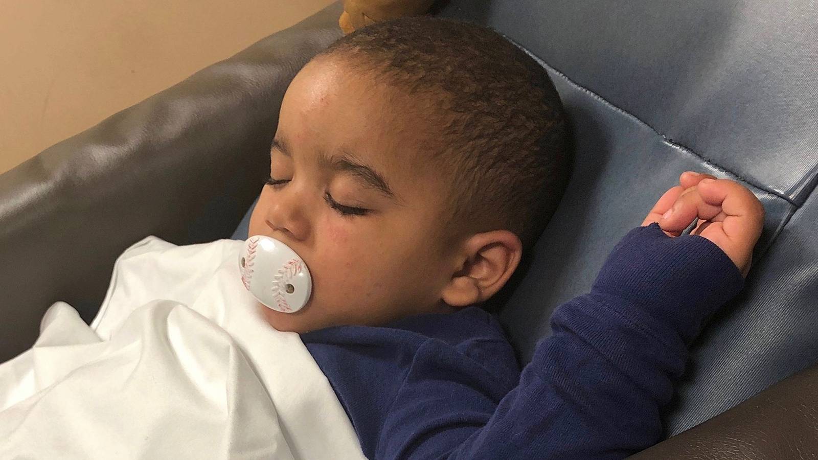Woman Rescues Baby Abandoned On Bronx Street On Christmas Day