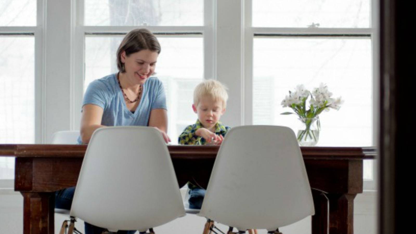 What Are The Benefits Of Being A Minimalist Mom?