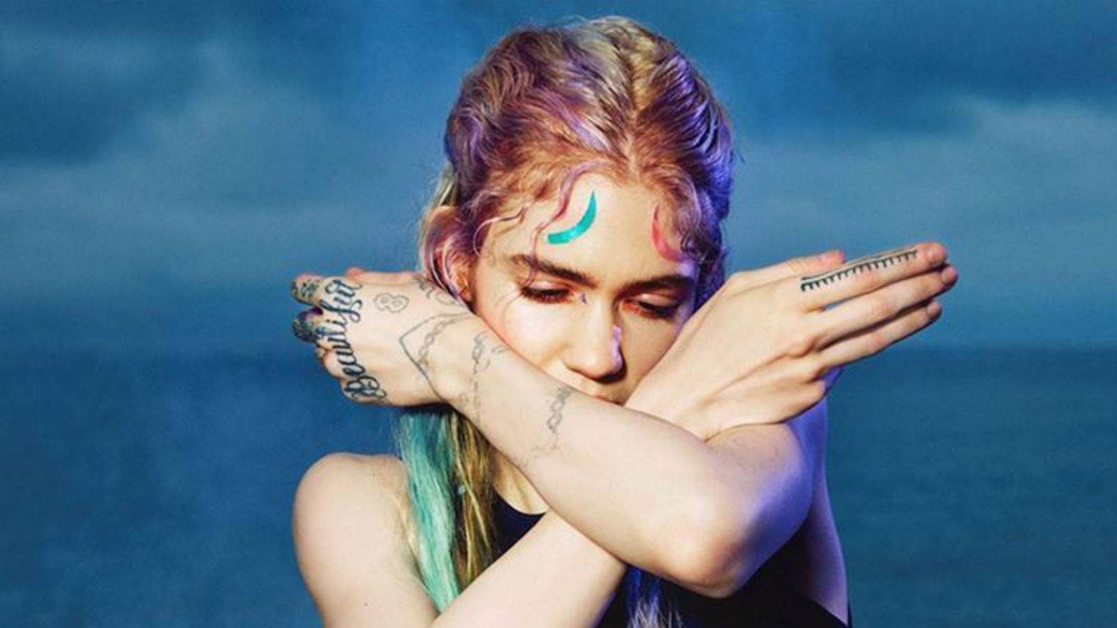 Grimes Reveals Why She Won’t Announce Her Baby’s Gender