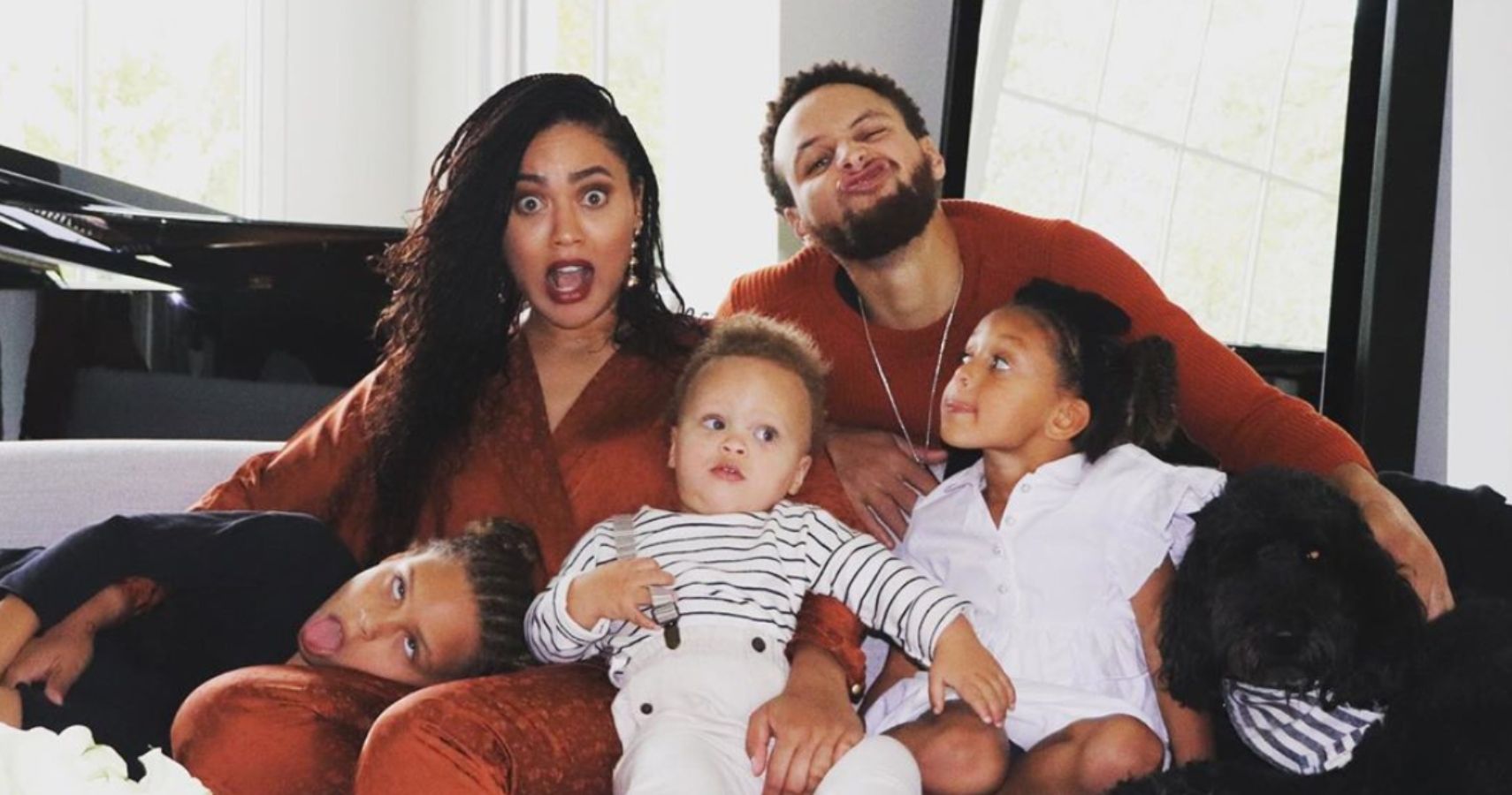 Steph Curry Teaches His 1-Year Old Son How To Do Push-Ups In Sweet Video