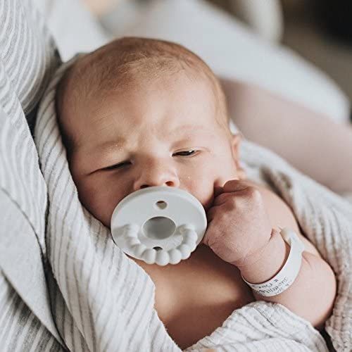 Best Pacifiers (Updated 2020)