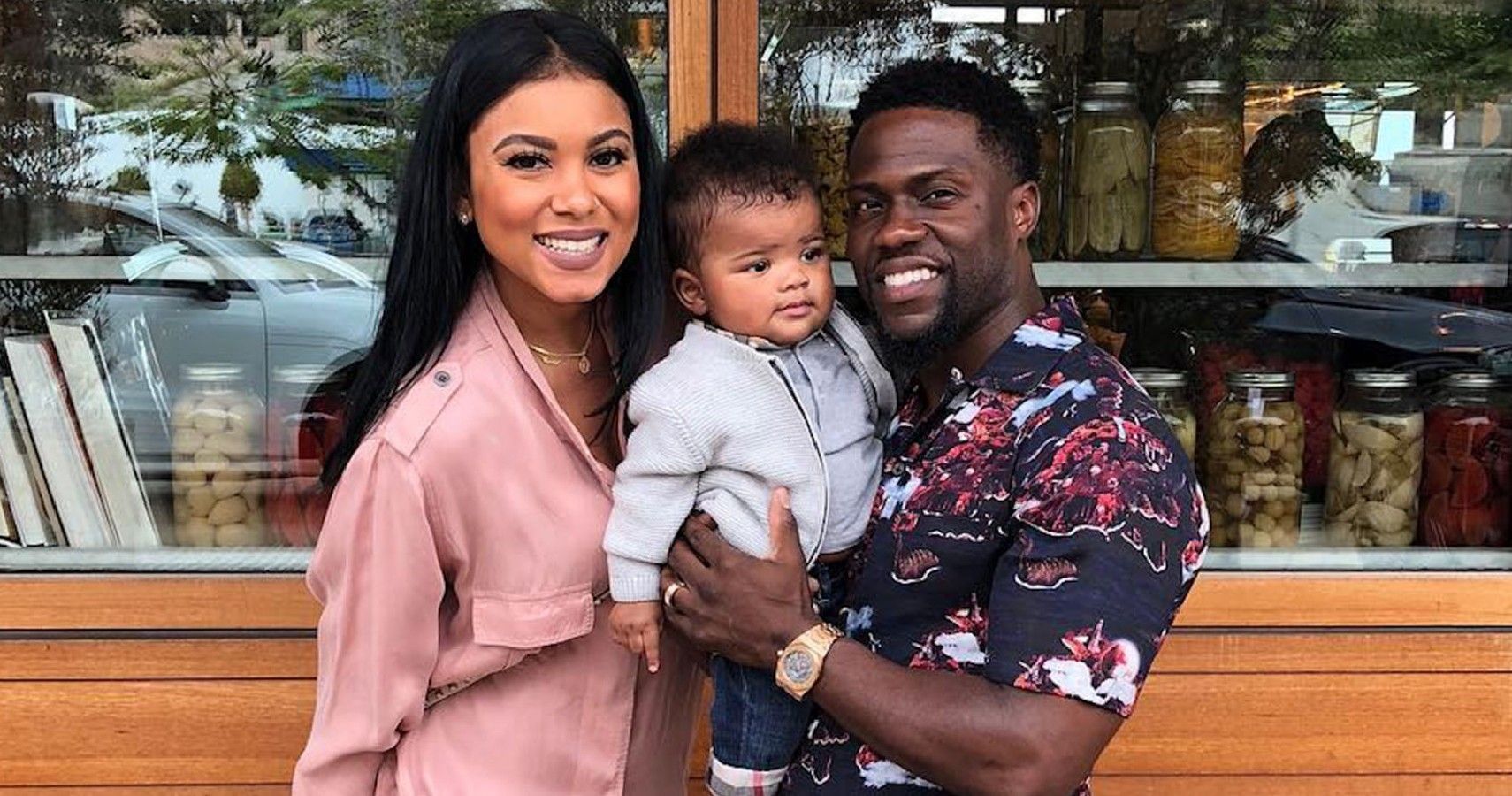 Eniko Hart Shows Off Baby Bump While Having 'Bubble Party' With 2-Year-Old