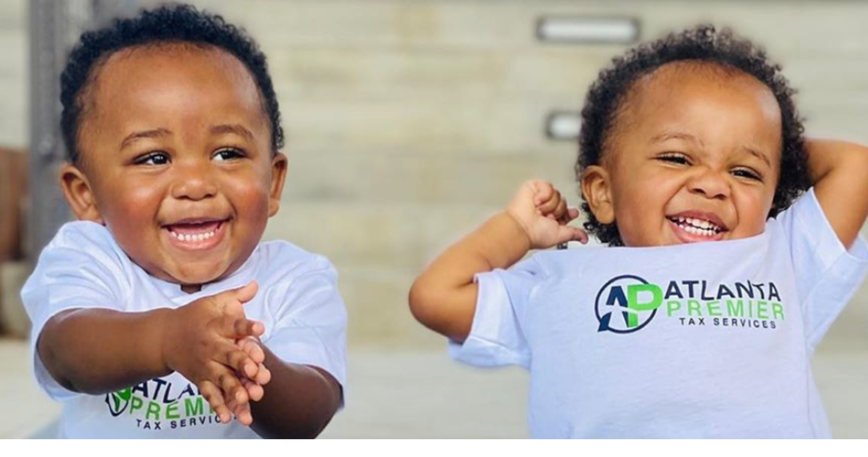 Viral Twin Toddlers Spread Joy Just By Looking Cute