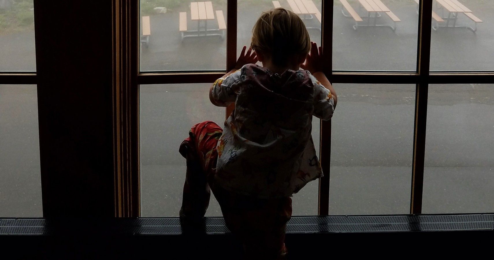 Toronto Toddler Dies After Falling Out Of 14th-Floor Window