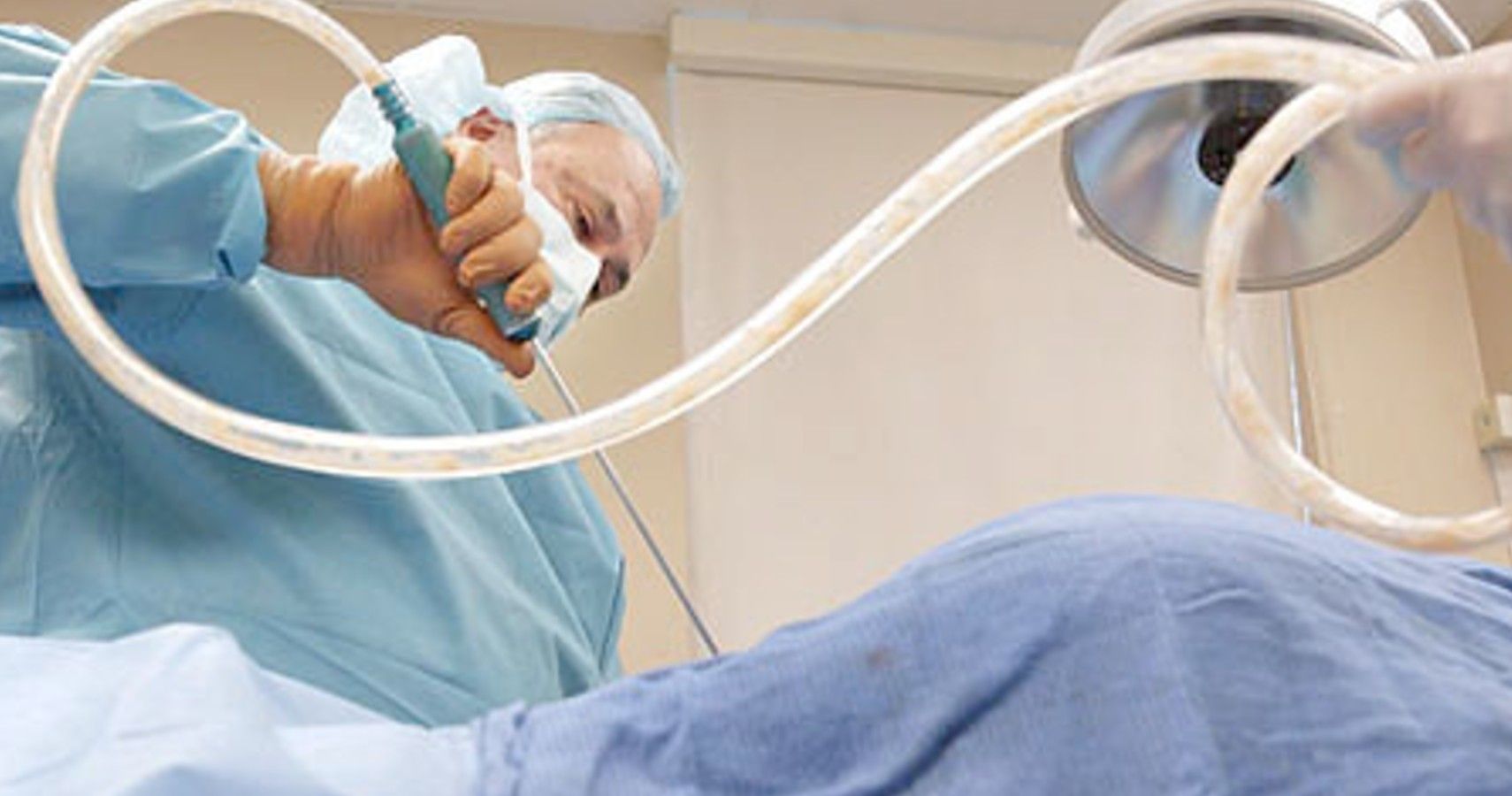 Mom Argues Ex-Husband Should Pay $10K For Liposuction After Pregnancy ...
