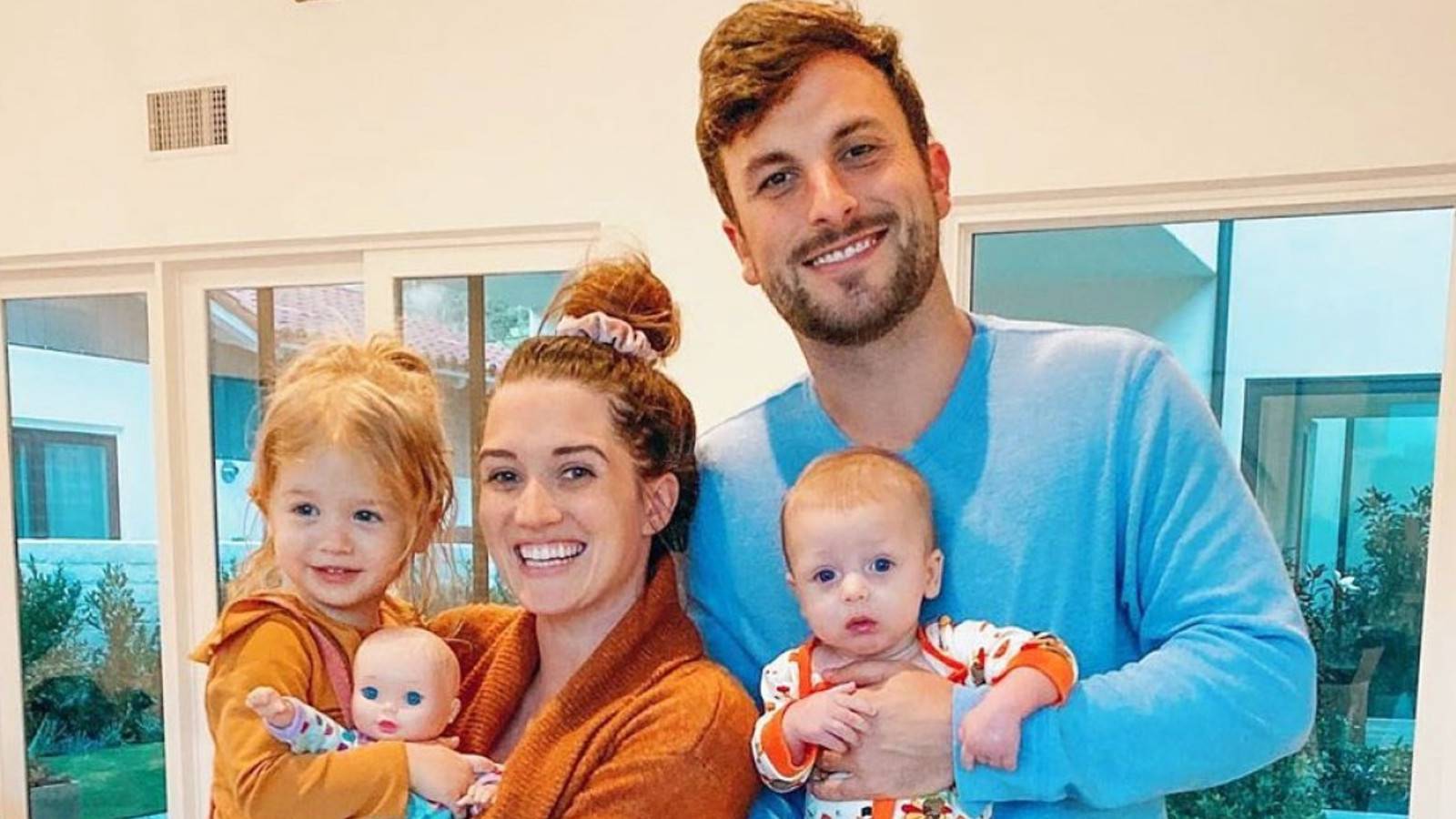 Jade Roper Says She's Struggling To Walk As Due Date Approaches