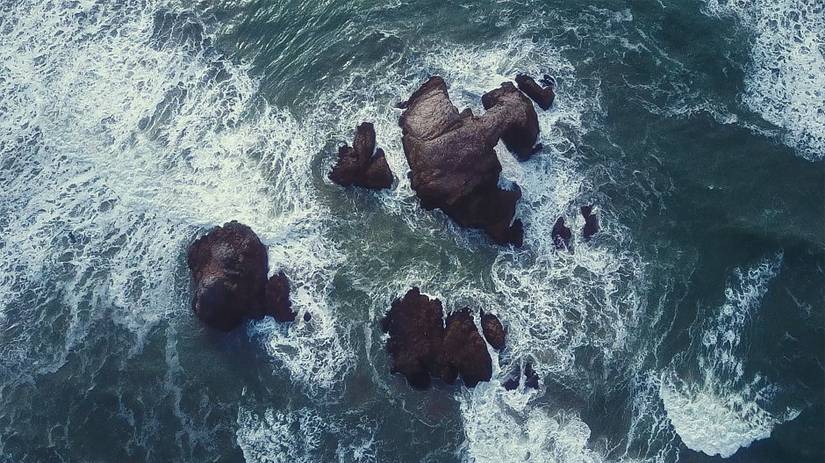 12 Signs Your Waters Are About To Break