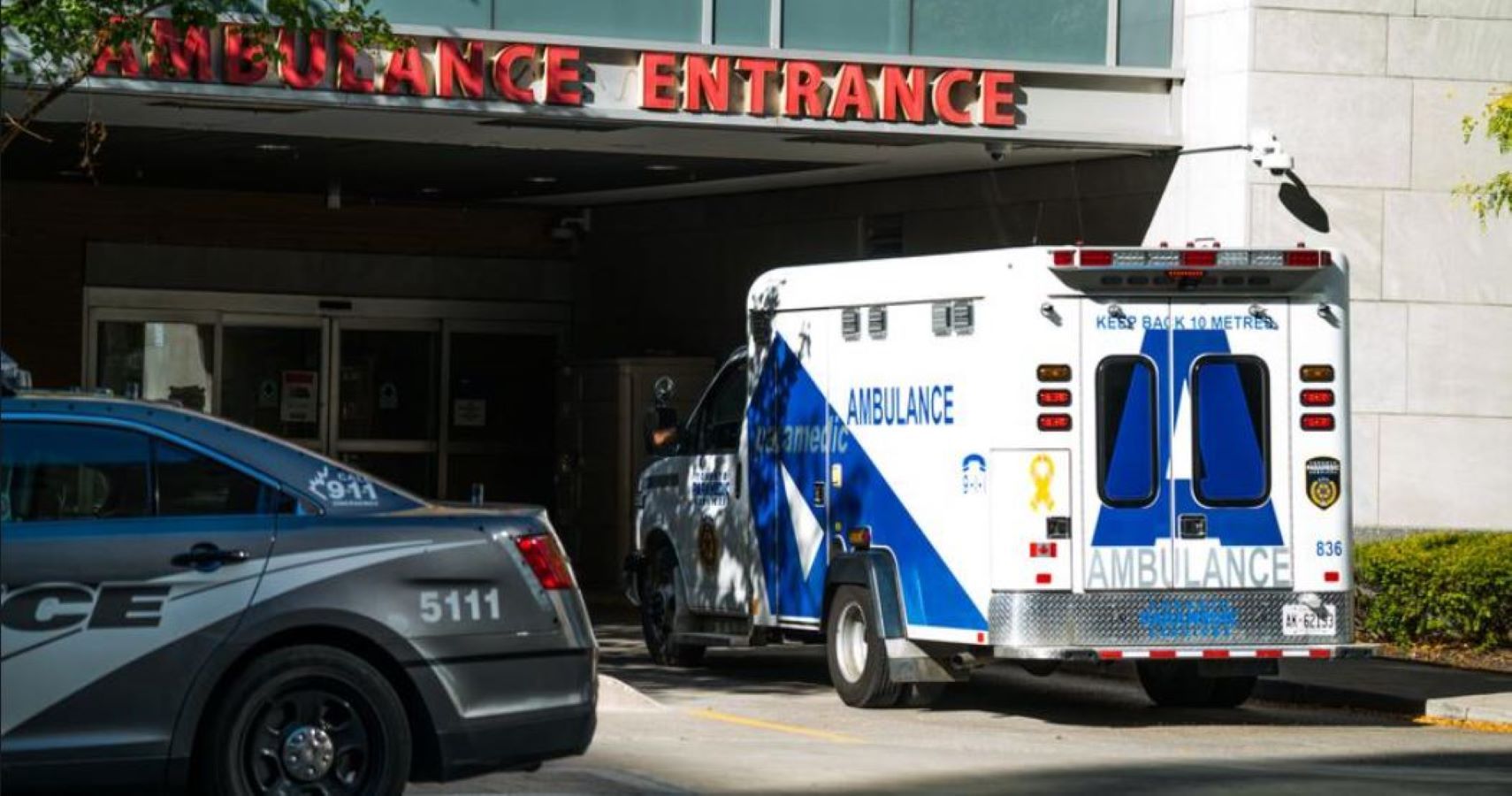 Baby Born In Ambulance Weighing Nearly 2 Lbs. Miraculously Survives ...