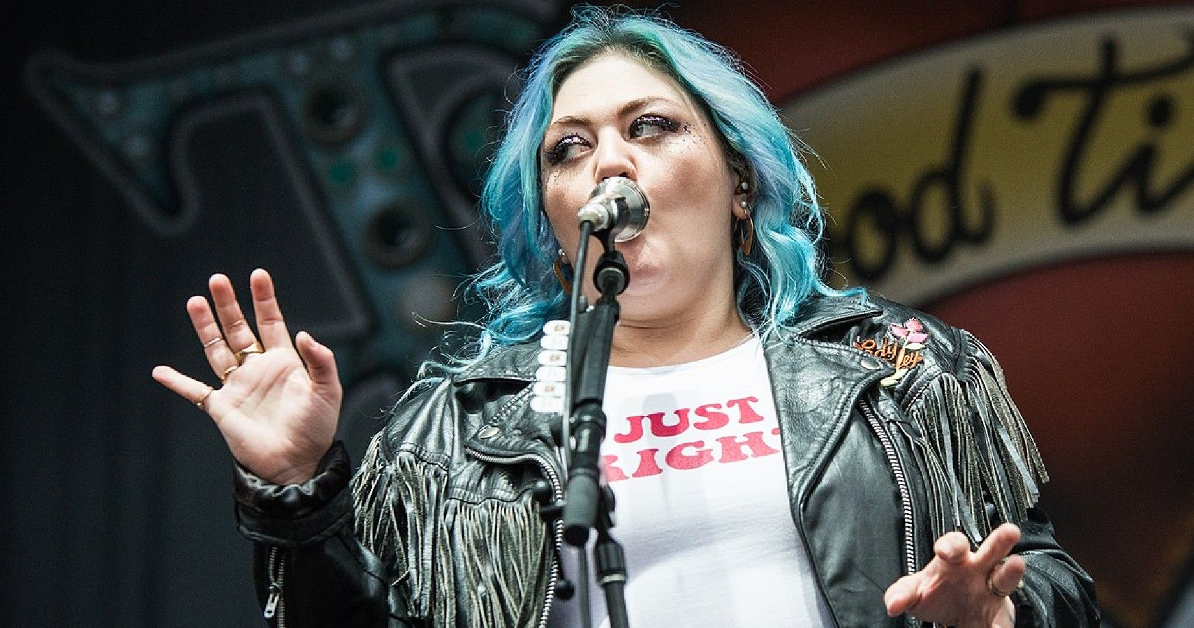 Elle King's Mom Cooked Her Placenta Post-Birth: She's The "Best Doula Ever"