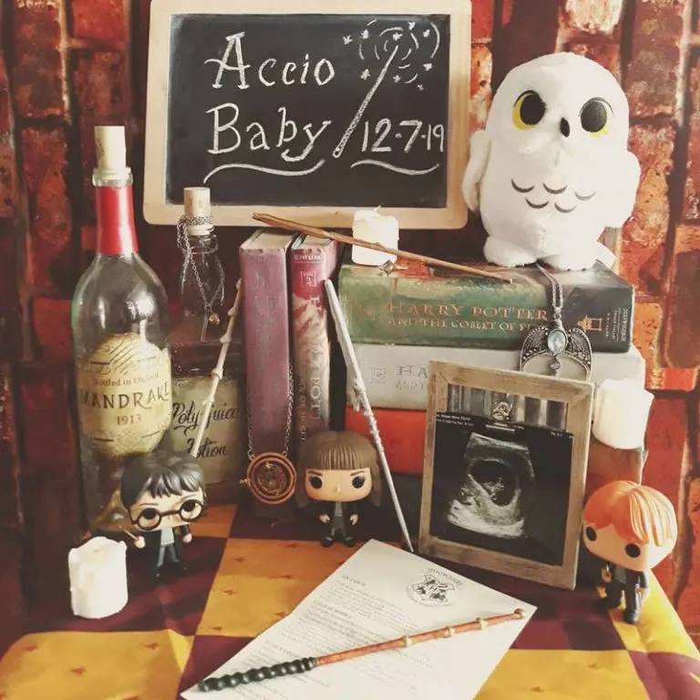 Pregnancy Announcement Ideas Inspired By The Wizarding World Of Harry ...